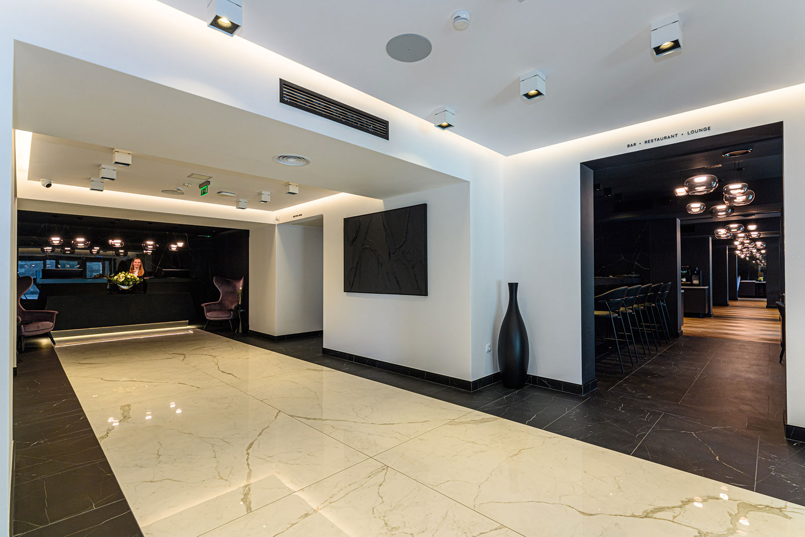 Welcome to B The Hotel - bthehotel.ro